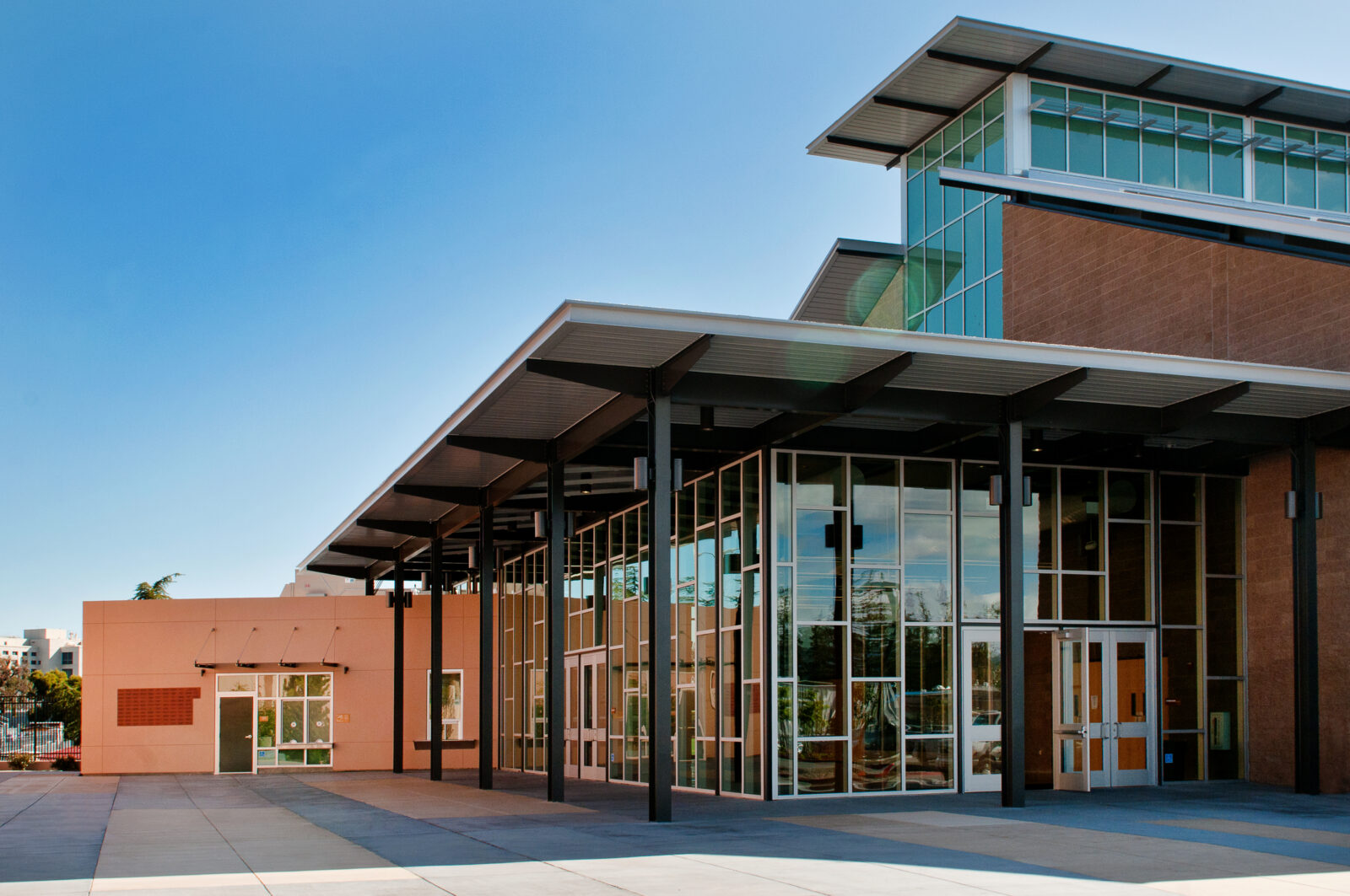 Sequoia High School in Redwood City (Sequoia Union High School District ...